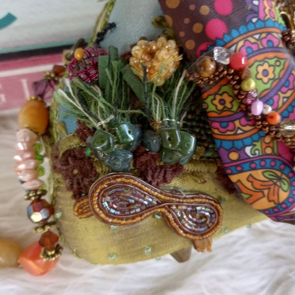 Mary Frances | Bags | Mary Frances Foot Prints Flip Flop Sunset ...